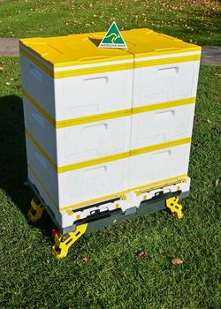 Buy HiveIQ Hobbyist Super Deluxe Kit Online Now or our Knoxfield Store